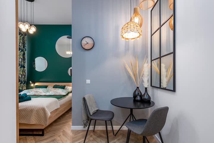 Hoża Studio / Unique/ City Center - Warszawa