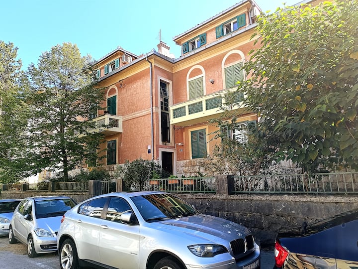 Apartment Near The Center, Beach And Forest Park - Split