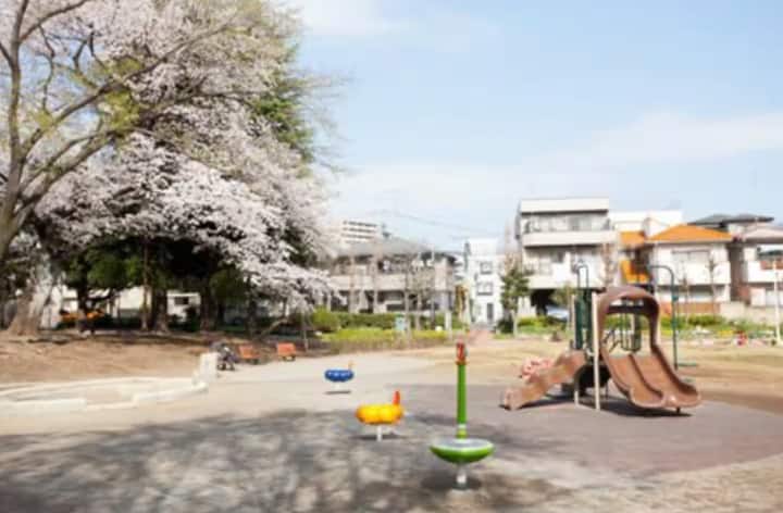 [Au mois] À 6 min à pied de la gare / Max4ppl - Maisons à louer à ...