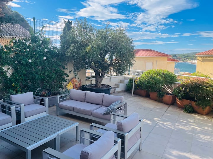 Appartement Vue Mer Terrasse 110m² - Le Beausset