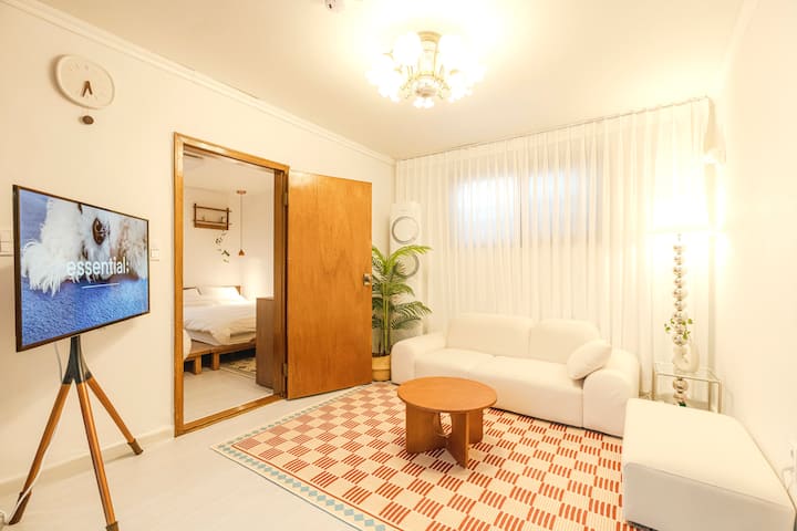 신규오픈#3룸4베드#용산역#신용산역#공항버스도보3분#남산타워#별장#가족#단체#루프탑#하이브 - Seoul