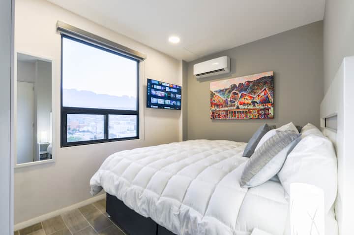 ¡De Lujo & Artístico! 4 Personas + Gym + Cama King - Monterrey
