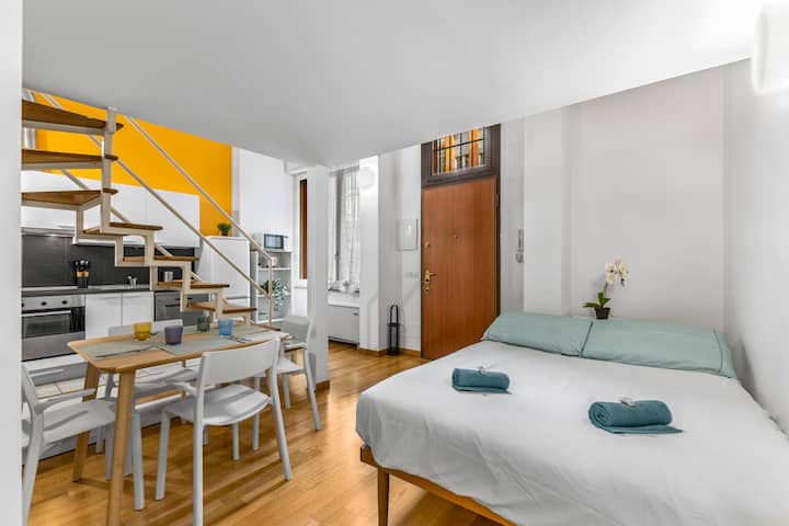 [Metro Duomo & Central Station] Loft A/c Et Wi-fi - Milaan