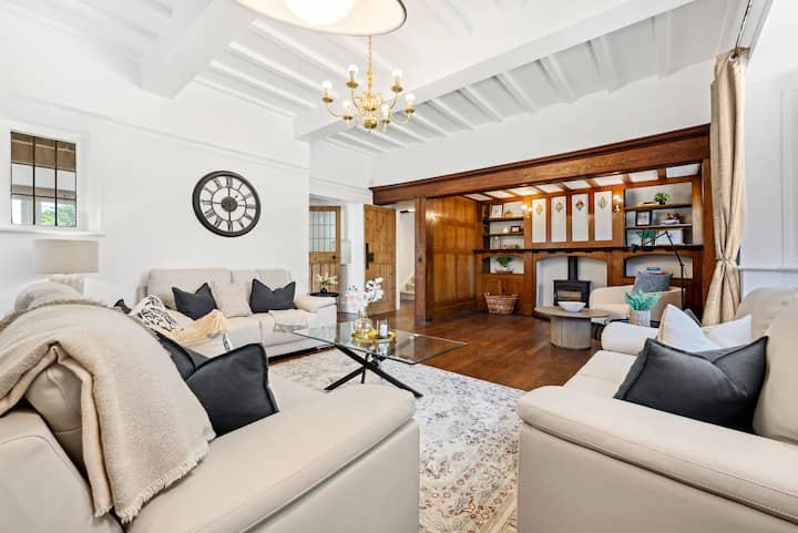 Windsor Manor: Luxury 5-bed Retreat In Solihull - 버밍엄