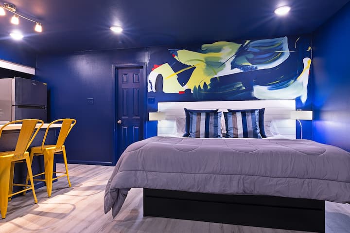Montrose Azure Studio! | Medical Center - Houston, TX