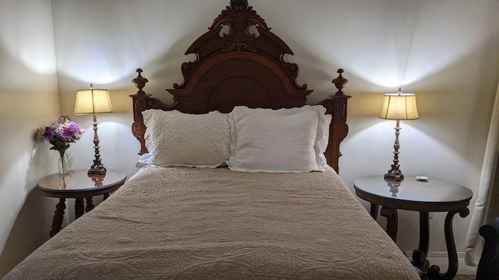 Private Master Bedroom Suite Near Iad - Fairfax, VA