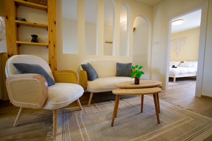 יחידה שהיא חלום - Ejlat