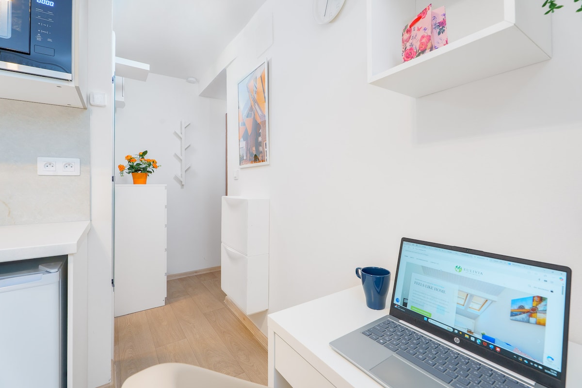 Nice studio in Prague 1kk - Apartments for Rent in Prague 4, Hlavní ...