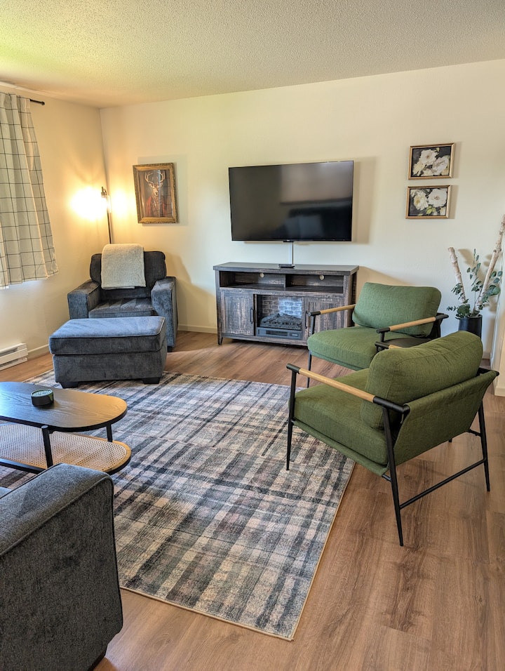 The Valley House, Fresh Updates! - Rapid City, SD