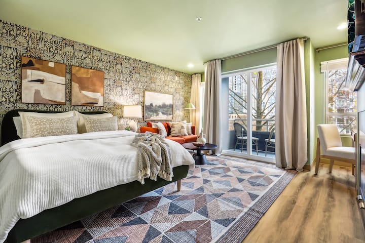 Seattle Studio Near Pike Market - Seattle, WA