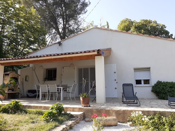 Confortable Villa De Campagne - Saint-Maximin-la-Sainte-Baume