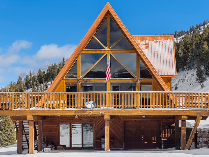 The Aspen A-frame | Sauna, Hot Tub, Mountain Views - Taos Ski Valley, NM