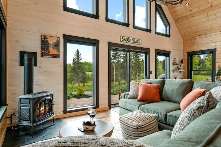 Brand-new 3br | Hot Tub | Trail & Hunting Access - Rangeley, ME