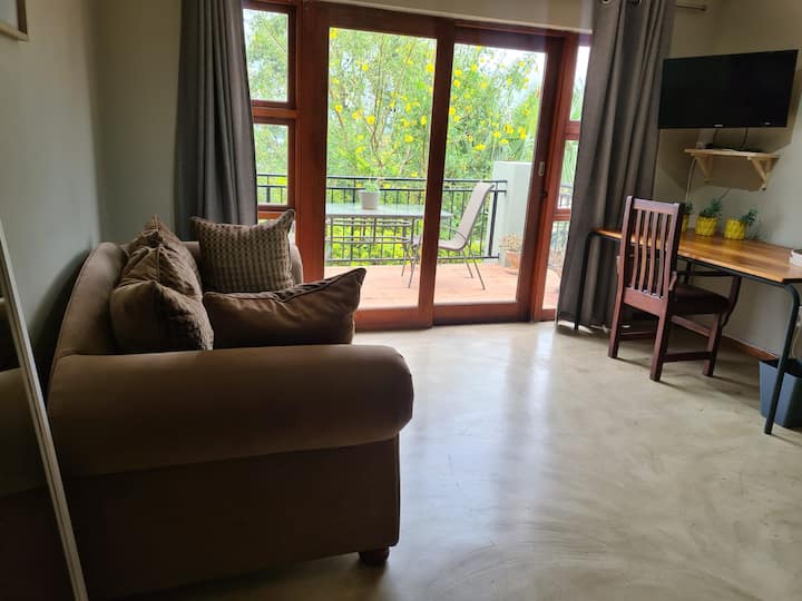 Comfy Suite Hartbeespoortdam - Hartbeespoort