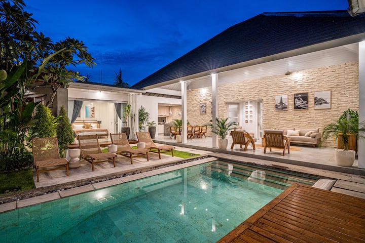 Tropicasa 4 Br Villa In Seminyak - Seminyak