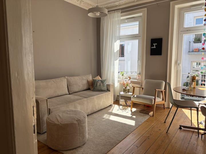 Zimmer Mit Kamin In Ruhigem Altbau. Zentral. - Hamburg