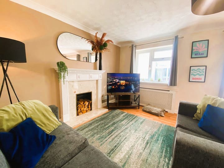 Ely House Detached 5 Bedrooms With Parking - Ely