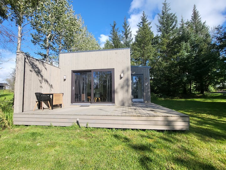 Cozy House In Tranquil Setting - Islandia