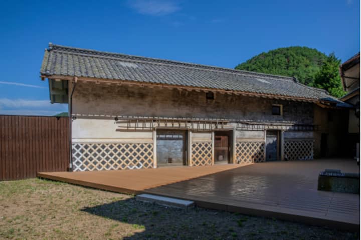 Roomg(2階建)「明治時代の蔵」~国有文化財に泊まる~ - Matsumoto