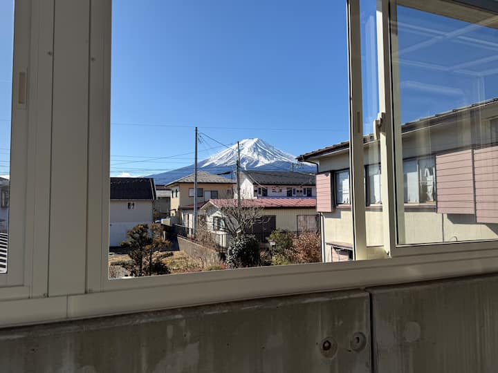 富士山が見える一軒家まるごと貸切！富士急ハイランドまで徒歩12分、スーパーも近い！民泊 Tokiwa - Mount Fuji
