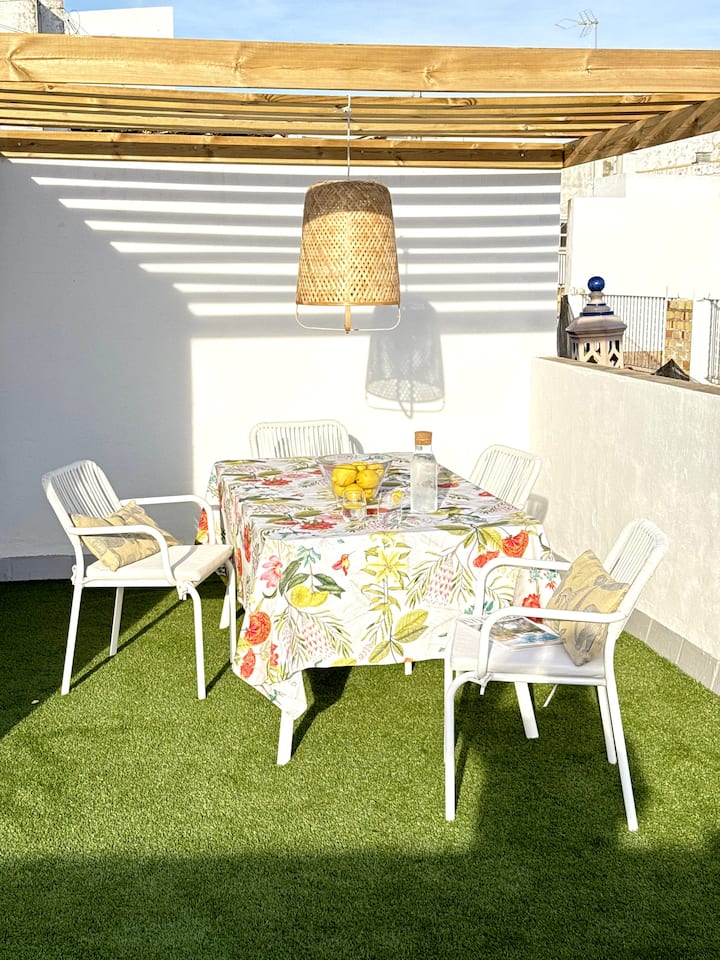 3.ático Duplex C Terraza En Triana - Sevilla