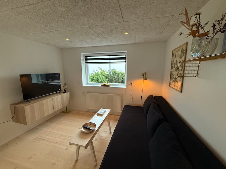 Small Cozy Rental Unit In Strendur Centre - Islas Feroe
