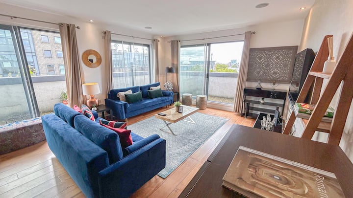 King's Cross New 3 Bed Flat W/ Balcony - Islington - Londres