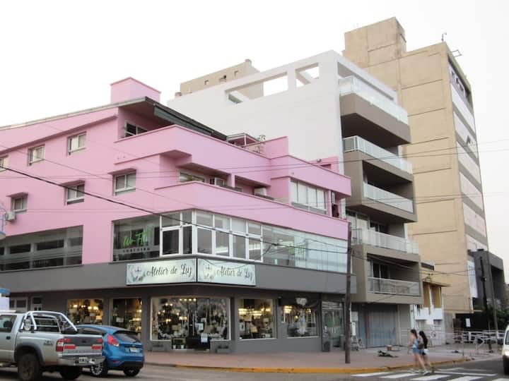 Semipiso De 3 Dormitorios Bien Ubicado - Posadas