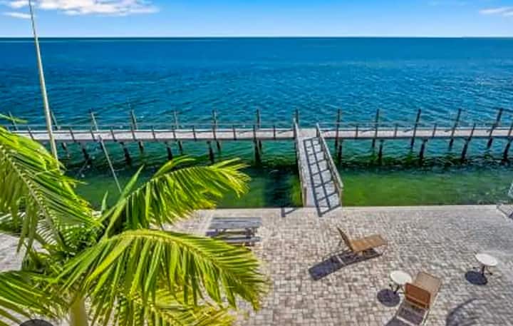 Vistas Panorámicas A La Bahía, Observación De Puestas De Sol Y Delfines, Patio Tropical Privado - Florida