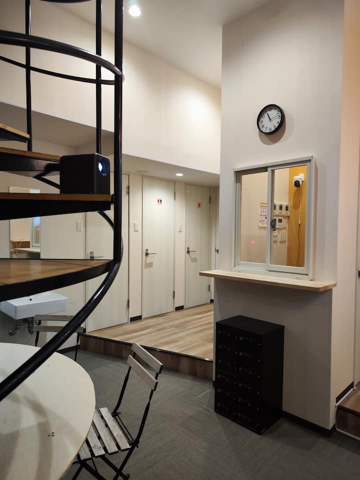 Korega!hostel Osaka Namba- Mixed Dormitory - Namba