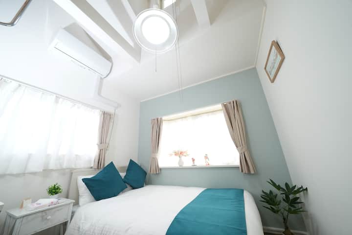 大人気エリア新宿まで電車で4分/jr東中野駅徒歩6分/大久保駅徒歩10分/2dk/5名様可/荷物預可 - Shinjuku City