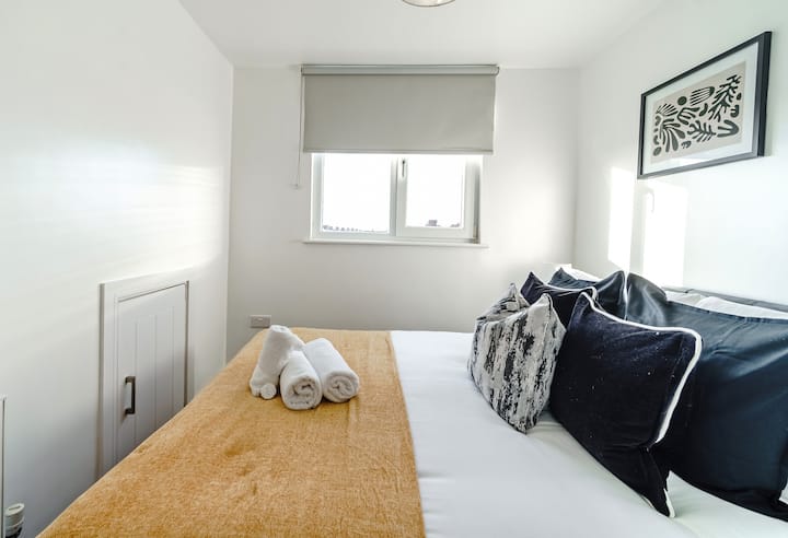 Long Stay 2br Nhs & Hospital Staff Welcome - Cardiff