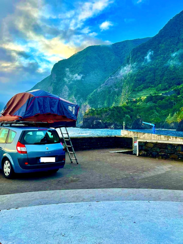 Aventure à Madère – Voiture + Tente De Toit Incl. - Funchal