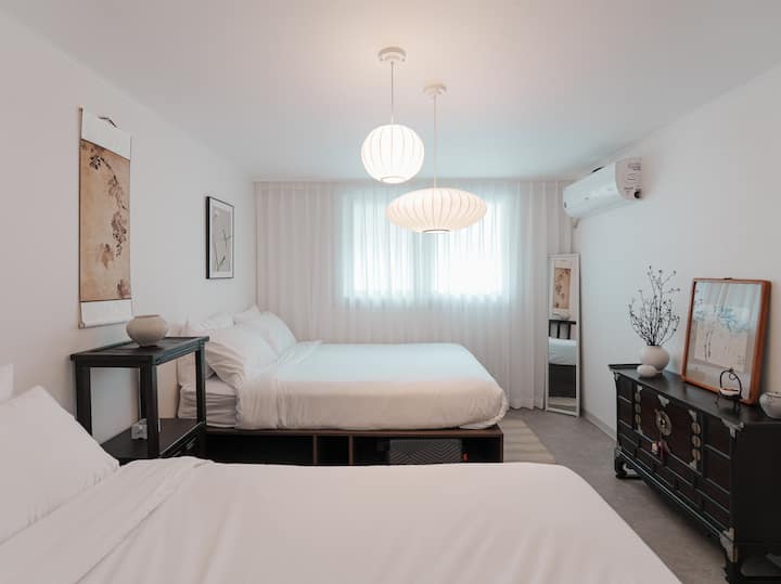 Legal Stay/bag Storage/1f/5 Min H. St. - Seoul