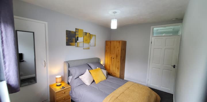 Smart And Newly Appointed Apartment In Tamworth - Tamworth Castle