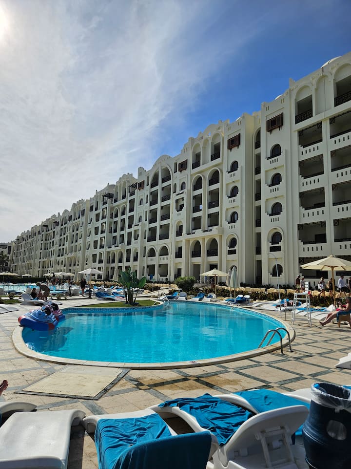 Apartment In 5* Resort Private Beach 7-pools |Wifi - Hurgada