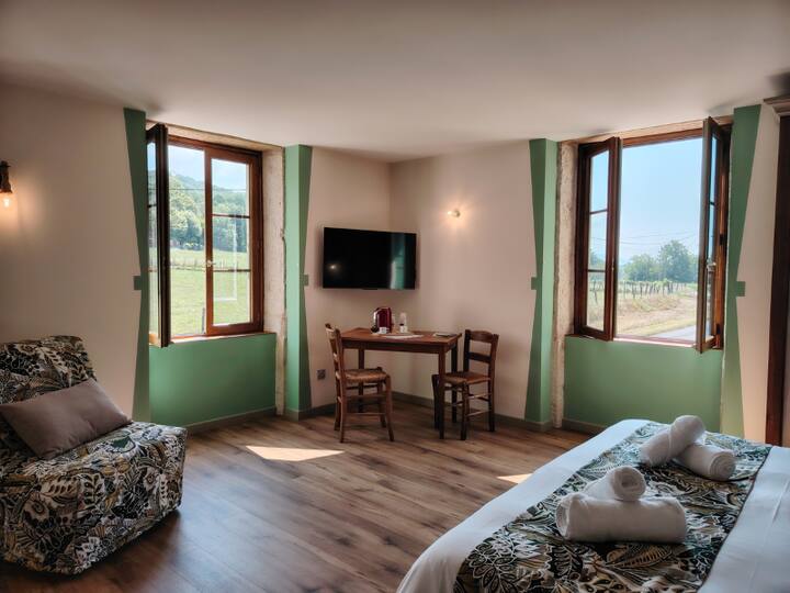 Chambre Rouge-gorge "Le Vieux Chêne" Ain (01) - Morestel