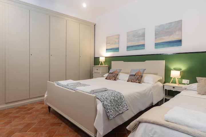 Cozy Ground-floor Retreat Near Smn Station - Florencia