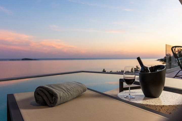 Luxury Villa K&j, Infinity Pool With Sea View - Cavtat
