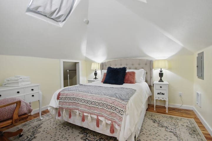 Vancouver Tiny House 8 - Vancouver, WA