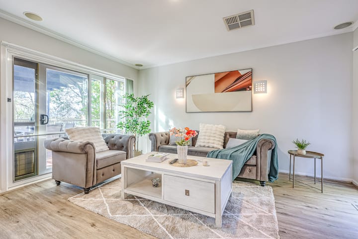 Stayau Gorgeous 5br Pet Friendly Bbq Home Geelong - Leopold