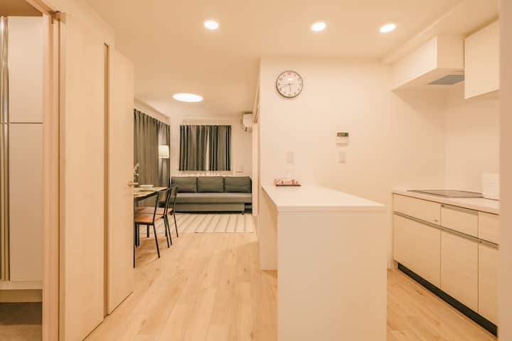 32㎡ | 5-min Walk To Metro | 2 Lines Nearby - Ginza