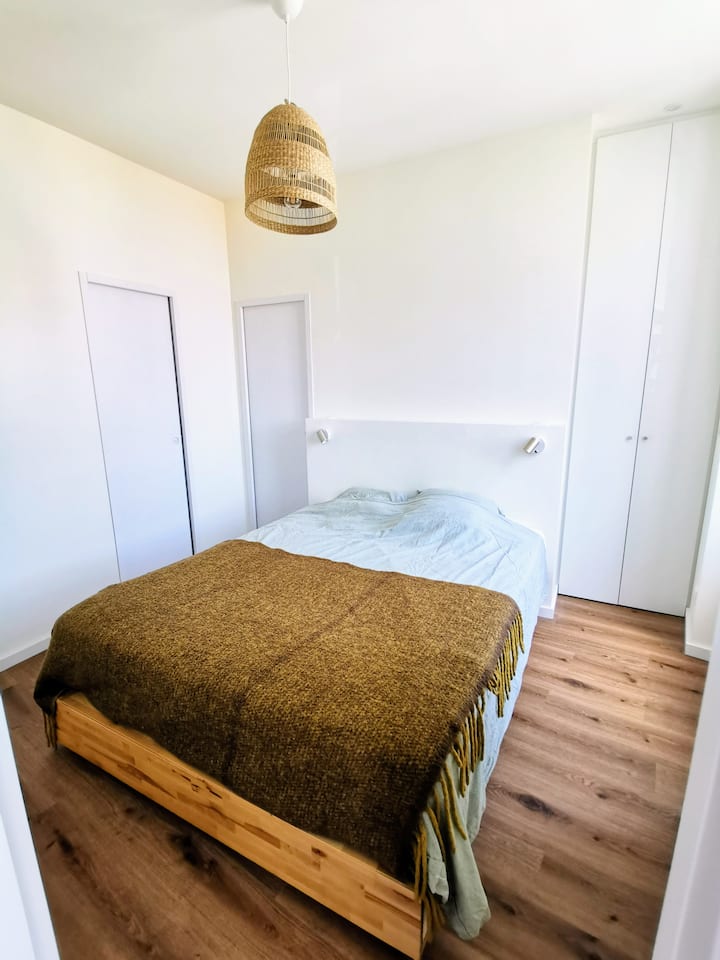 Chambre Privée Avec Sdb & Bureau - Biarritz