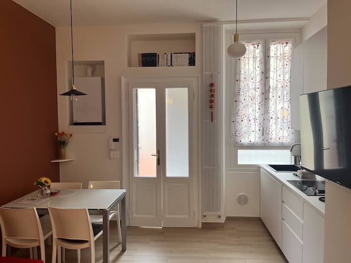 Casa Dei Narcisi, Chic Apartment Chinatown - Milan