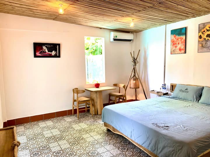 10-min Walk To Ong Lang Beach - 4br - Private Pool - Phú Quốc