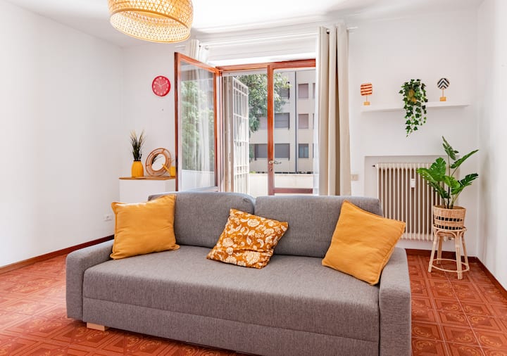 [Landi 1] 2-bedroom  Balcony Free Public Parking - Pisa Airport (PSA)