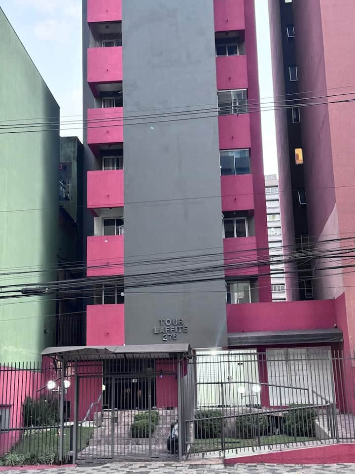 Apartamento Amplo Em Curitiba - Curitiba