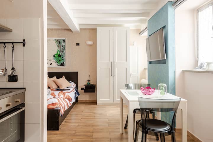 Casa Fiore – À Deux Pas Du Centre De Parma. - Parma