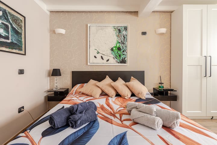 [800m From The Center] Casa Fiore, In The Heart Of Parma - Parma