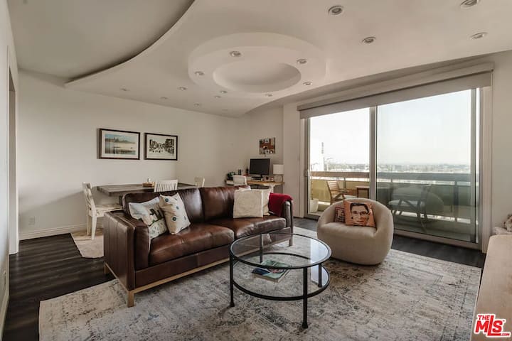 * New! Weho 1 Bdrm, High-rise, Dtla Views - West Hollywood, CA